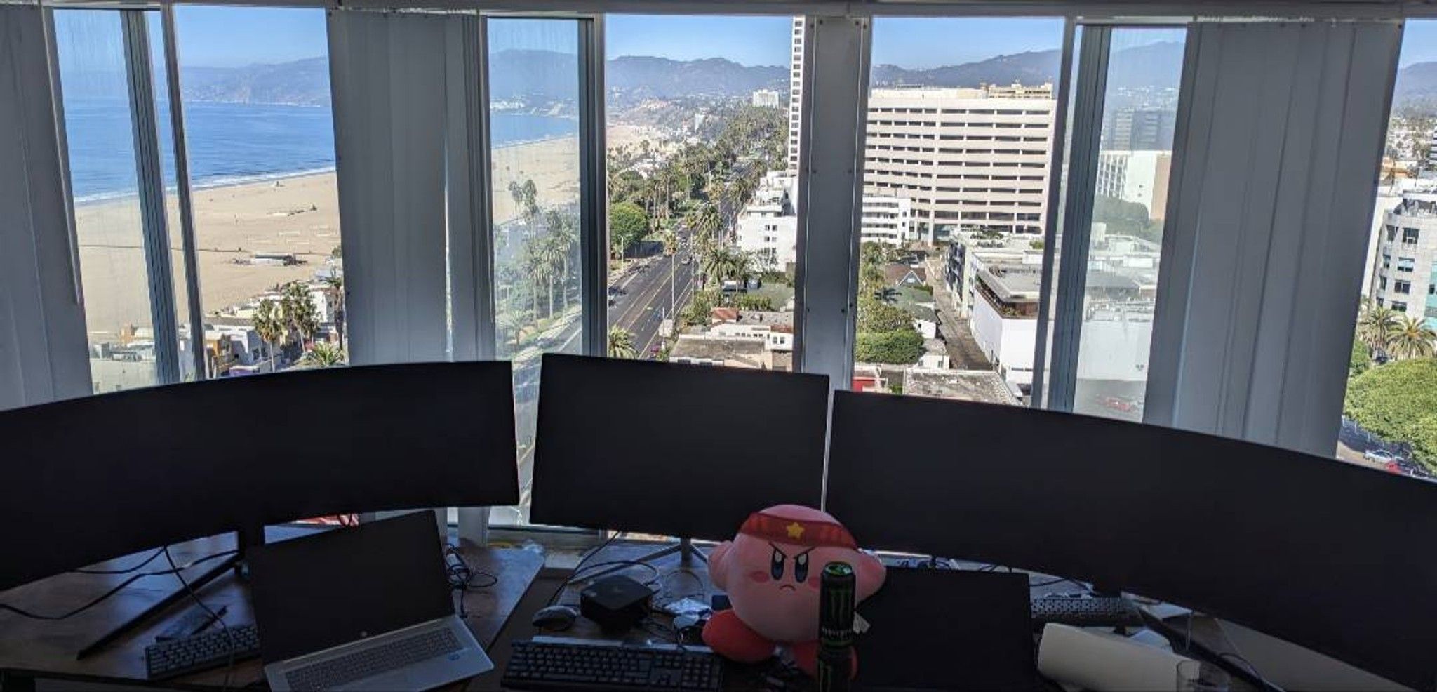 Recommendations for display monitors? Thinking o... | Fishbowl