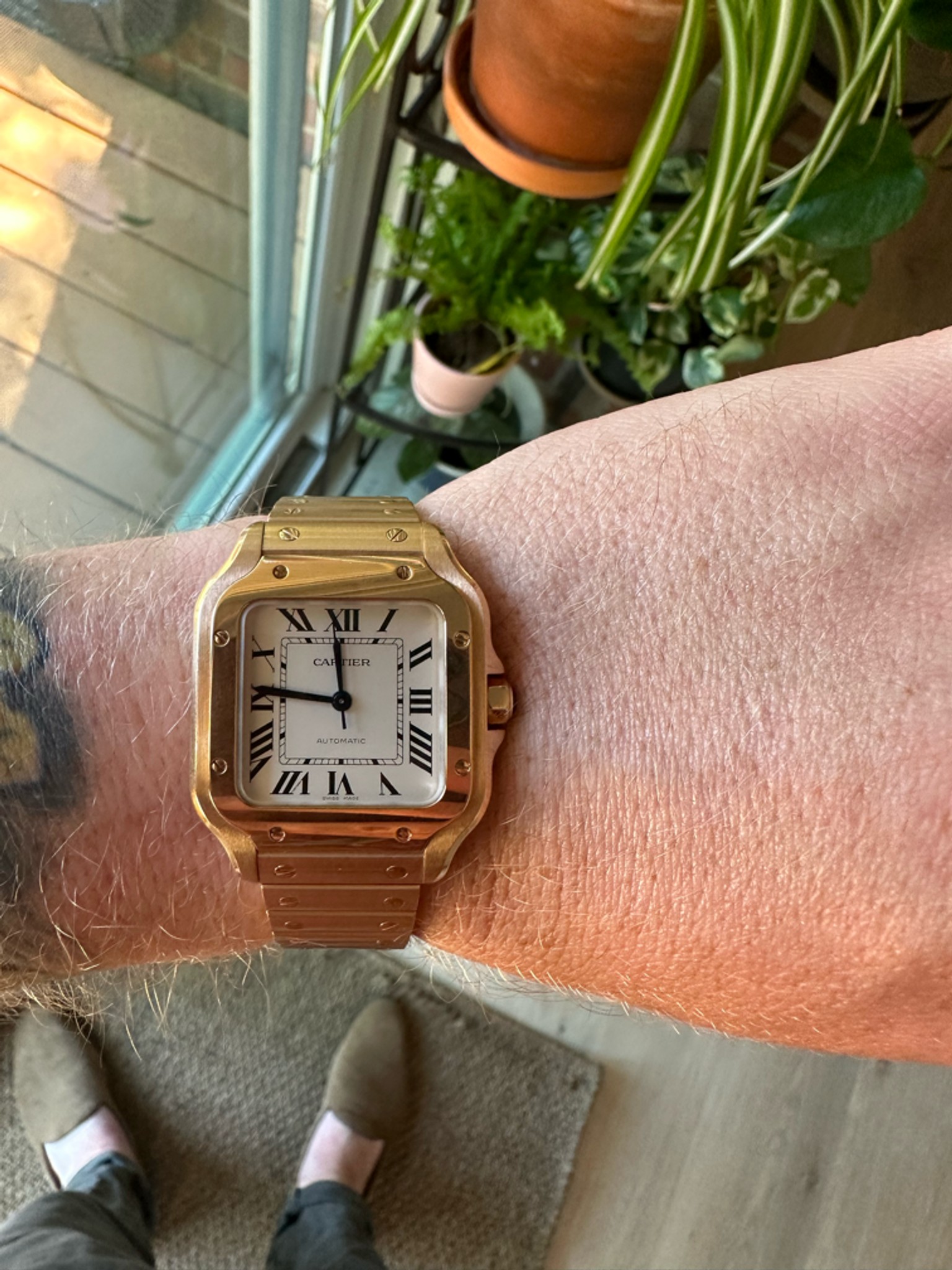 Do any of you wear a proper watch to work? If so w... | Fishbowl