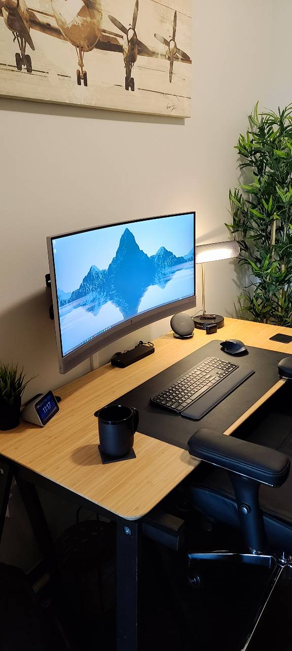 Let's see those rona rigs. Can't let the finance b... | Fishbowl