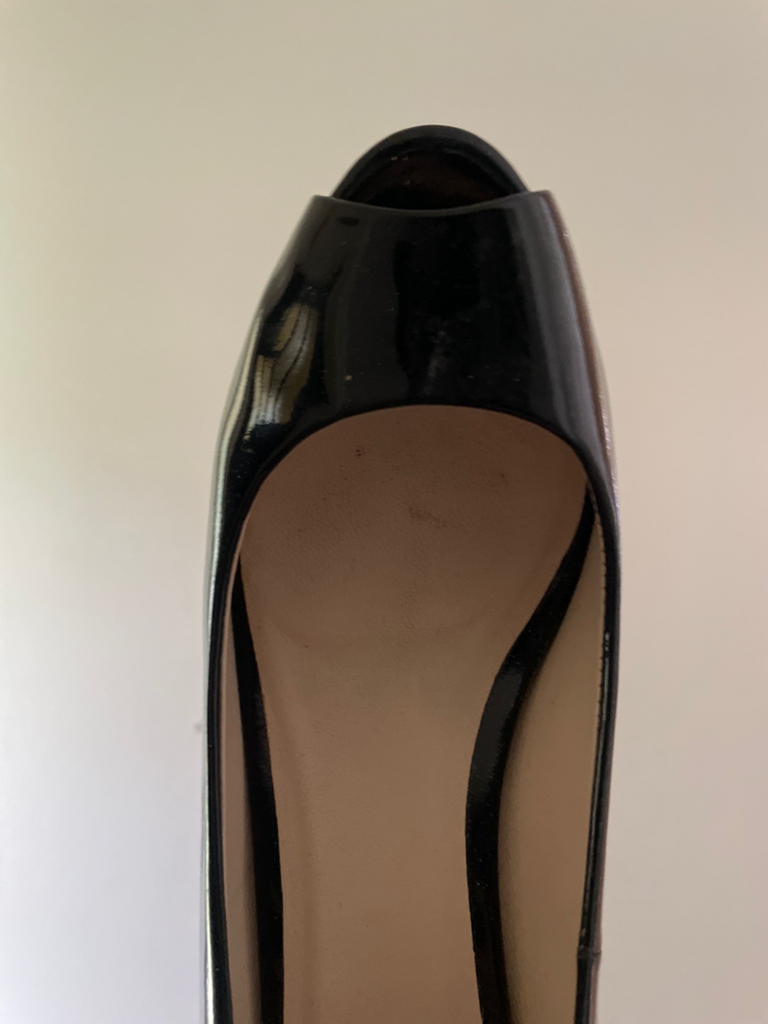 Open toed shoes at the office, yes or no? | Fishbowl