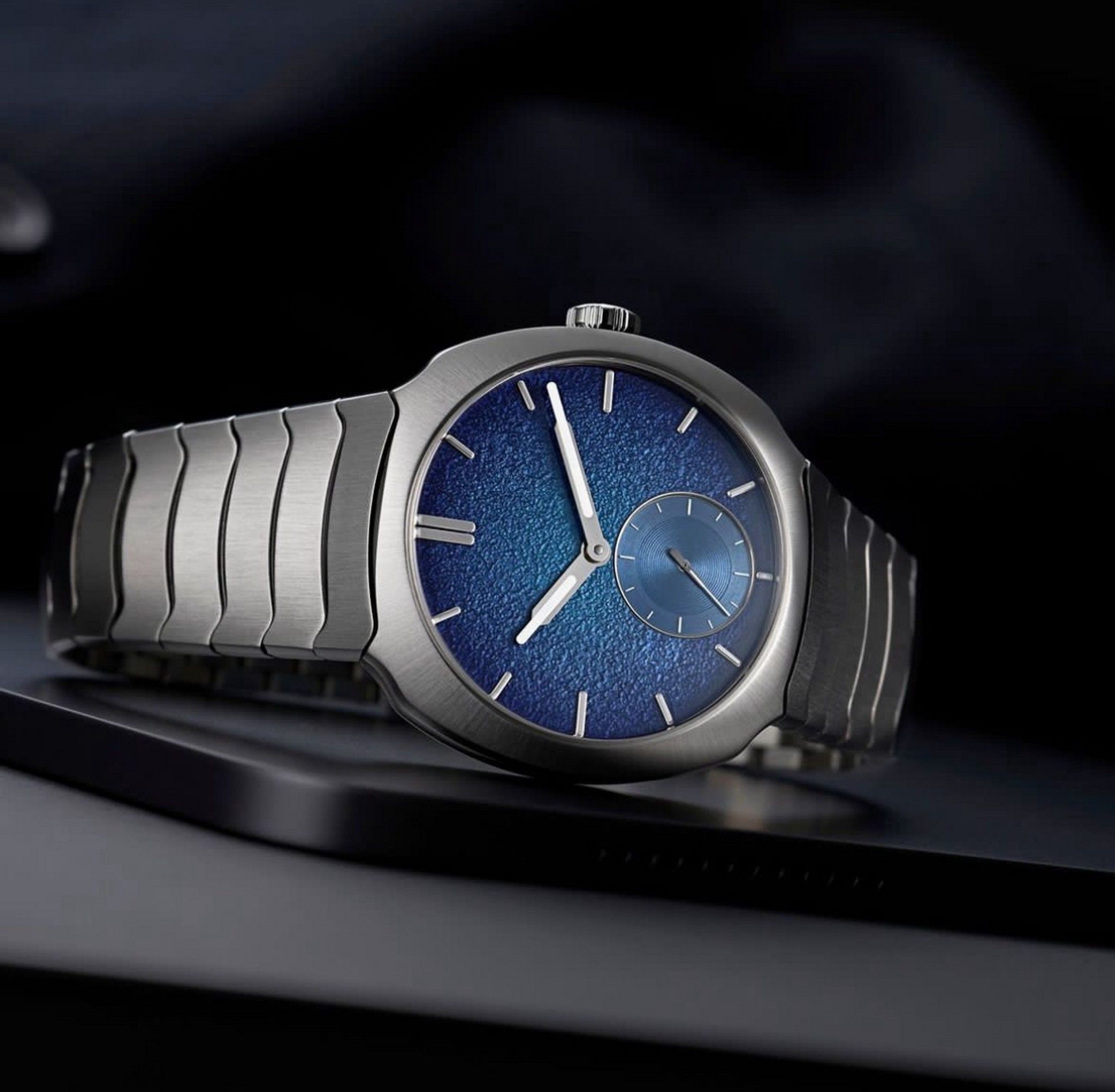 This new streamliner from Moser is 🤤 Time to sel... | Fishbowl