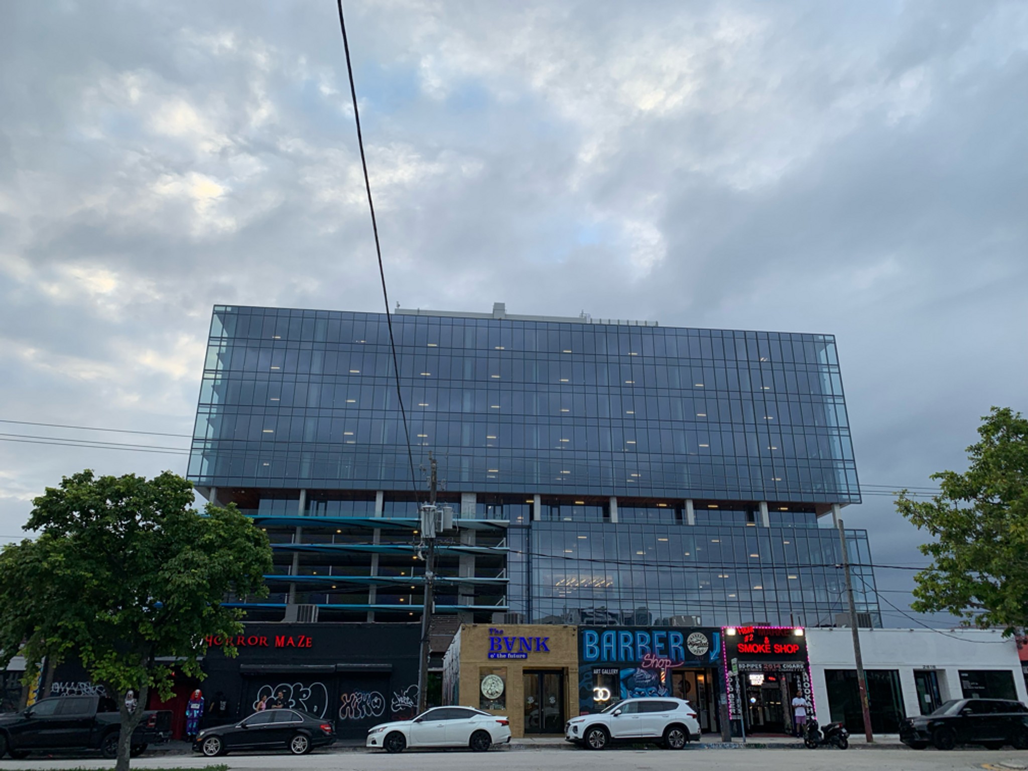 Hello for any residents of Midtown Miami and the W... | Fishbowl