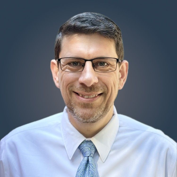 I wonder if anyone can help me with this. I have a colleague (not ...